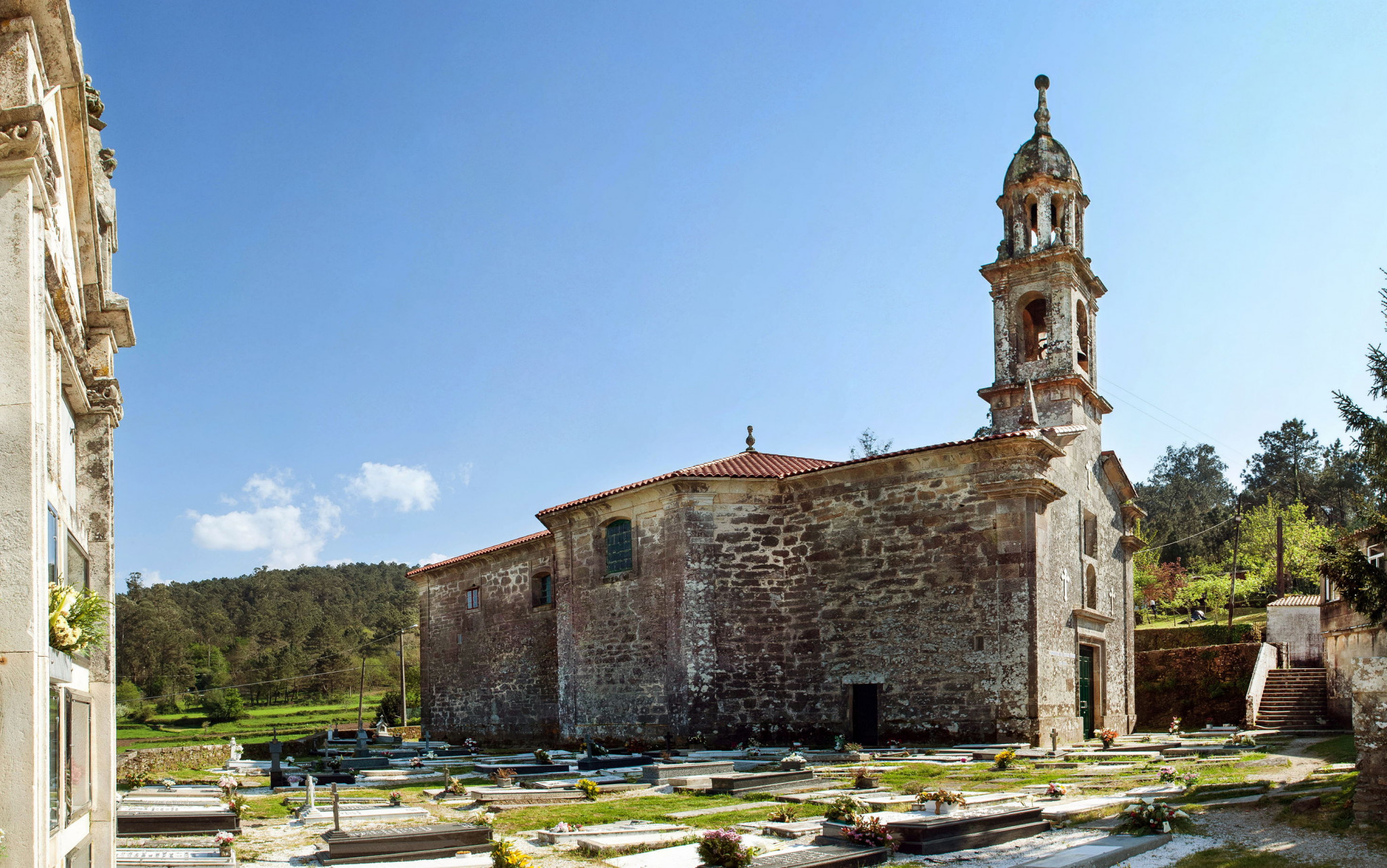 Iglesia de Santa María de Roo